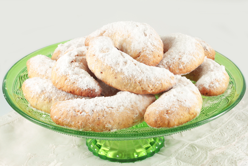 Moroccan Almond Cookies Recipe. Ghriba. Vegan. - Levana Cooks